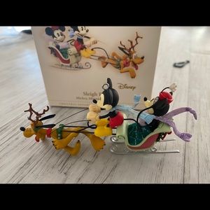 Holiday | Homework Disney Keepsake Sleigh Ride | Poshmark
